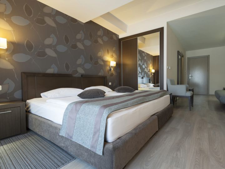 Standard Double Room (Demo) – Nam Pien Yorlapa